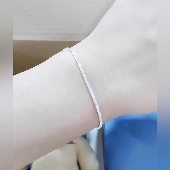 Jewelry | Nwt Hypoallergenic Lightweight Cute Chain Bracelet Adjustable ...
